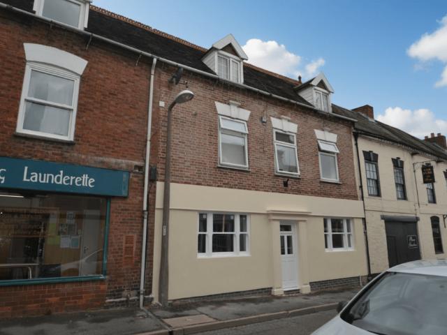2 bedroom flat to rent