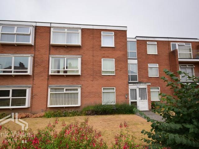 2 bedroom flat to rent