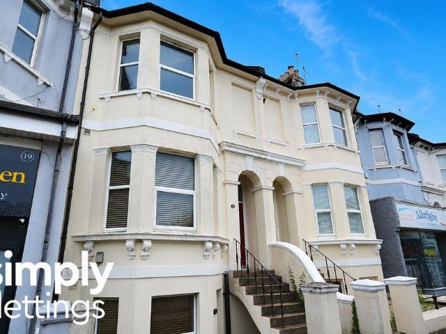 2 bedroom flat to rent