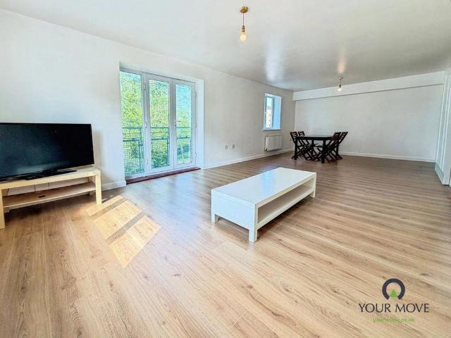 2 bedroom flat to rent