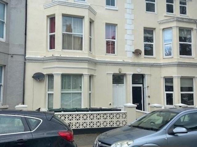2 bedroom flat to rent