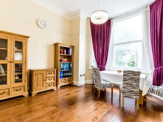 2 bedroom flat to rent