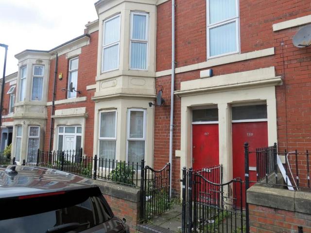 2 bedroom flat to rent