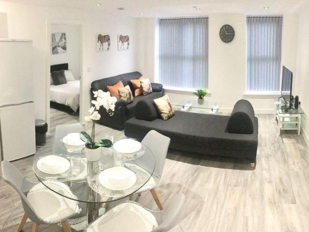 2 bedroom flat to rent