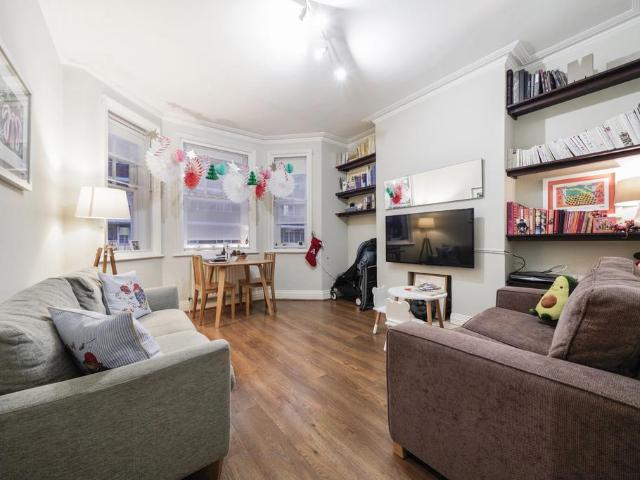 2 bedroom flat to rent