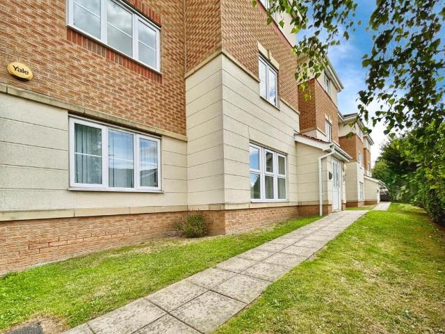 2 bedroom flat to rent