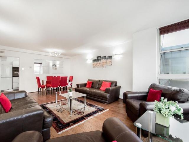 2 bedroom flat to rent