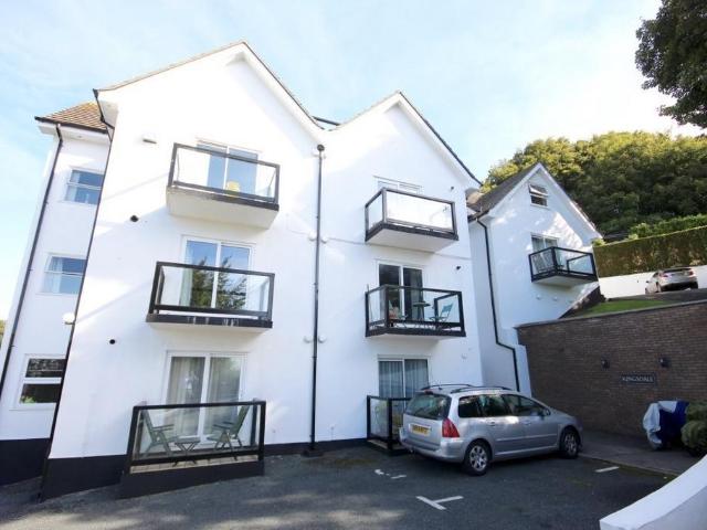 2 bedroom flat to rent