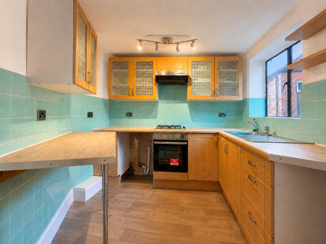 2 bedroom flat to rent