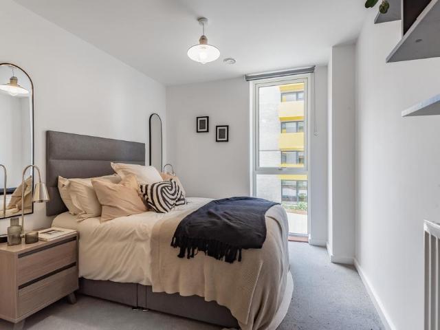 2 bedroom flat to rent