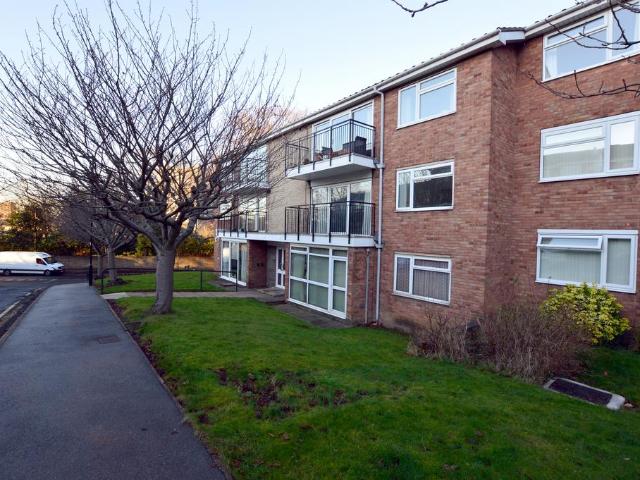 2 bedroom flat to rent