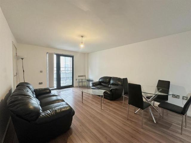 2 bedroom flat to rent