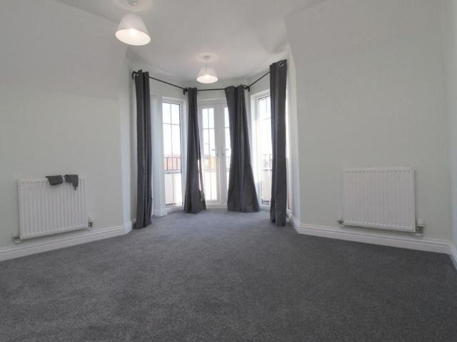 2 bedroom flat to rent