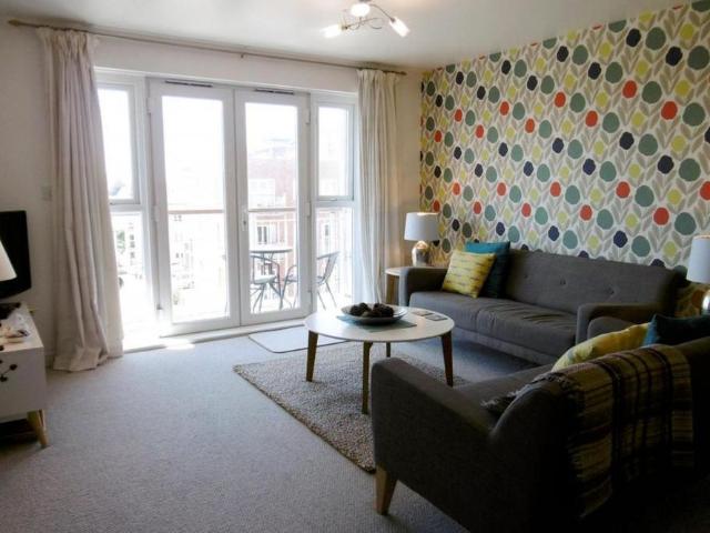 2 bedroom flat to rent