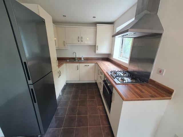 2 bedroom flat to rent