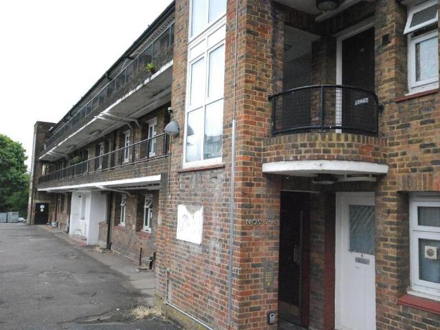 2 bedroom flat to rent