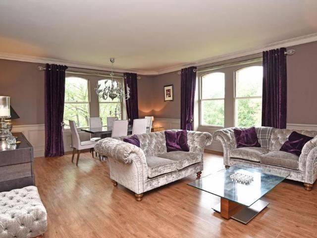 2 bedroom flat to rent