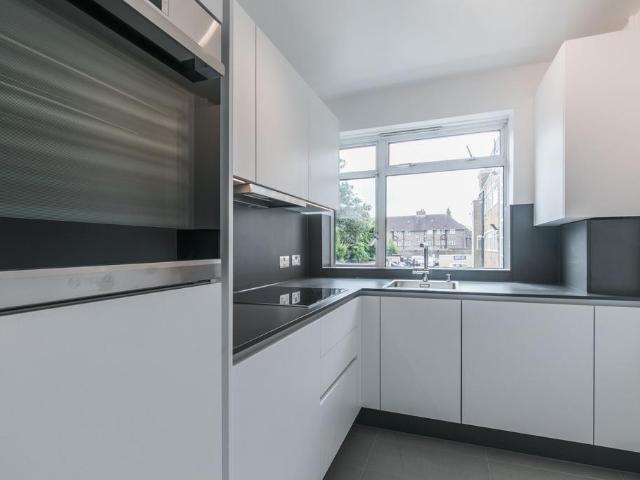 2 bedroom flat to rent