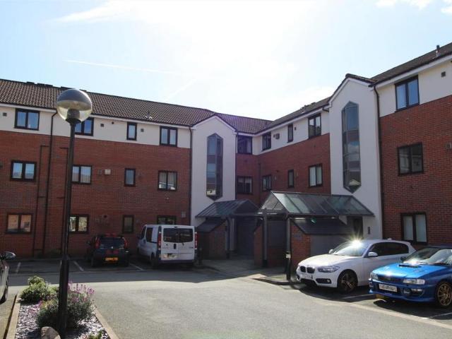 2 bedroom flat to rent