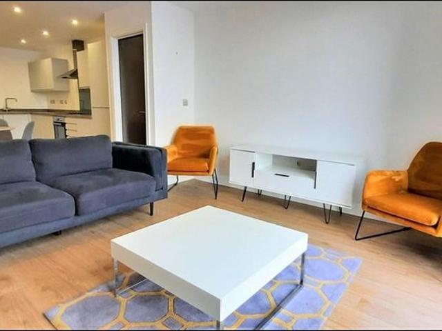 2 bedroom flat to rent