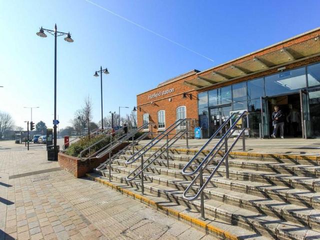 2 bedroom flat to rent