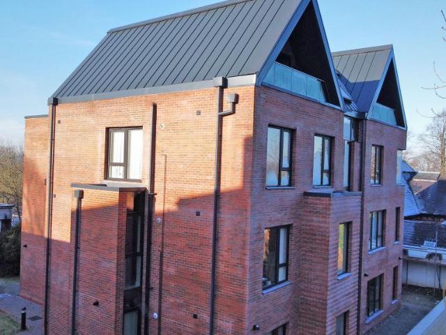 2 bedroom flat to rent
