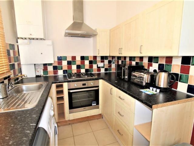 2 Bedroom Flat with a roof terrace