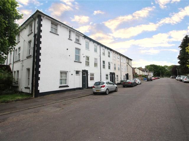 2 BEDROOM Flat / Apartment