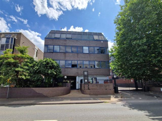 2 BEDROOM Flat / Apartment