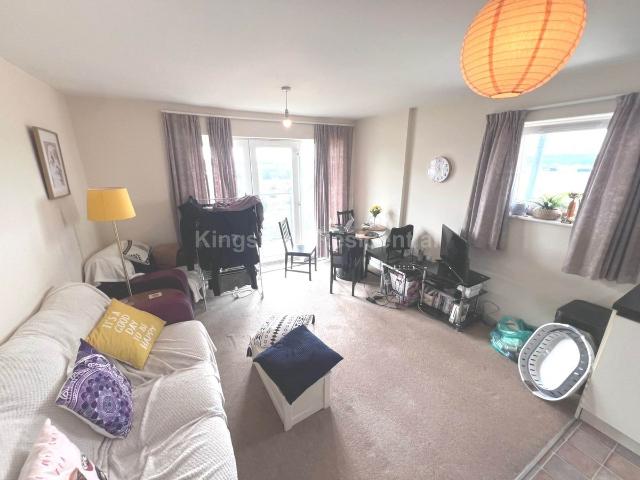 2 Bedroom Flat At Overstone Court, Butetown, Cardiff CF10, 2 bed flat to rent, £1,195 pcm | PrimeLocation