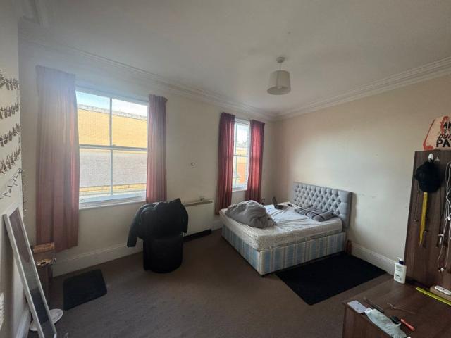 2 Bedroom Flat Available – City Centre NE1 5JG