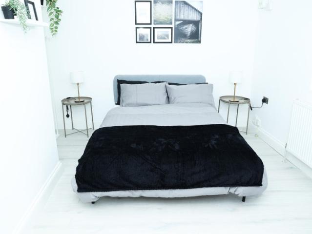 2 Bedroom Flat available in London
