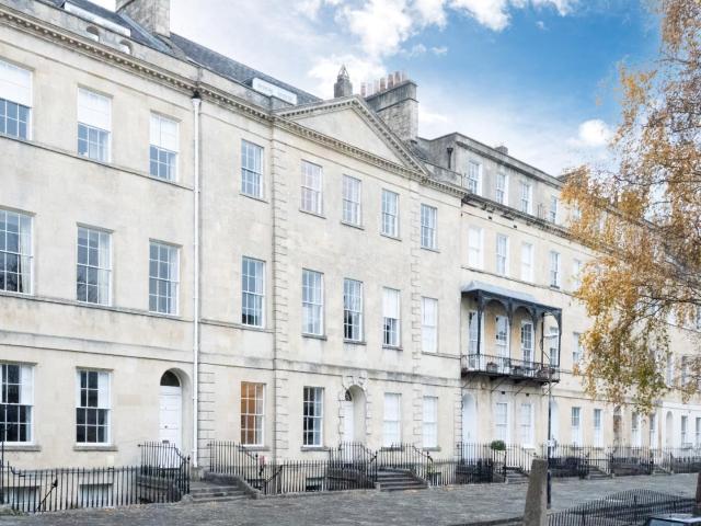 2 Bedroom Flat | Bath, BA1 2RU