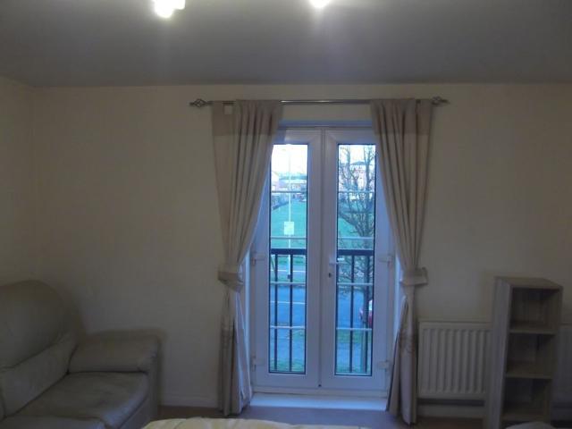2 bedroom Flat Cunningham Avenue, Salisbury Village, Hatfield