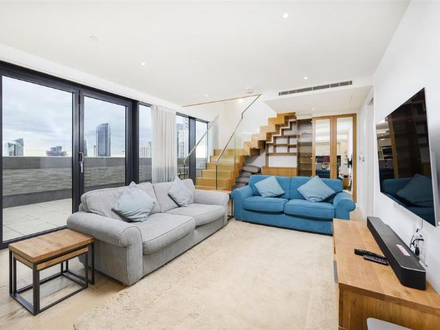 2 bedroom flat duplex