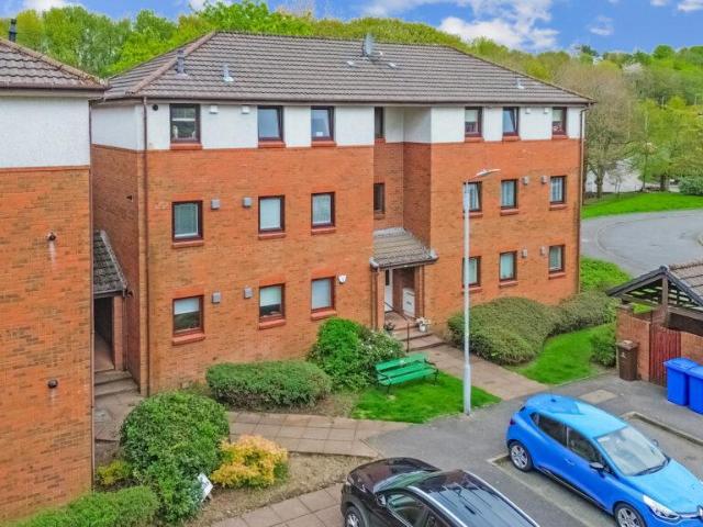 2 bedroom flat for sale