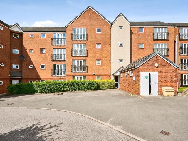 2 bedroom flat for sale