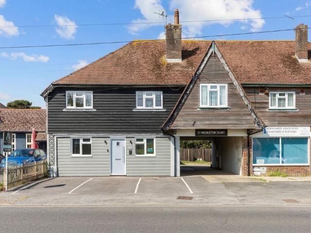 2 bedroom flat for sale