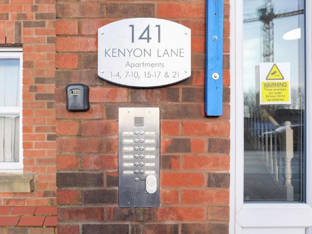 2 bedroom flat for sale