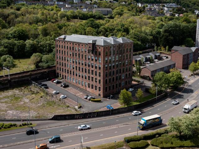 2 bedroom flat for sale