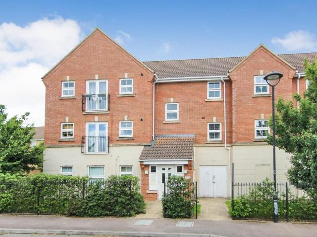 2 bedroom flat for sale
