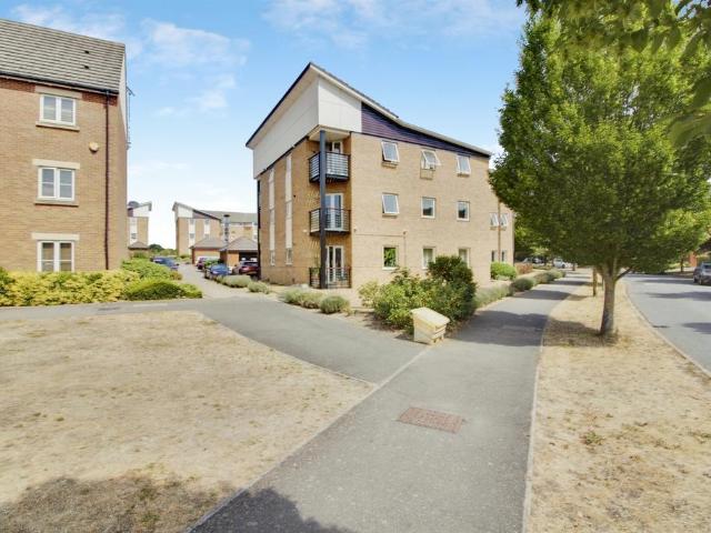 2 bedroom flat for sale