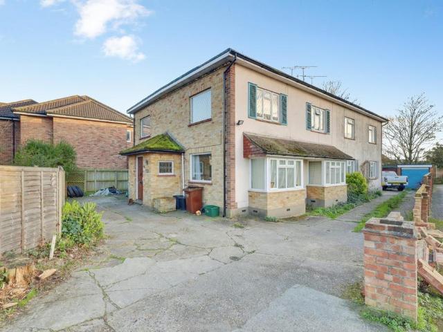 2 bedroom flat for sale