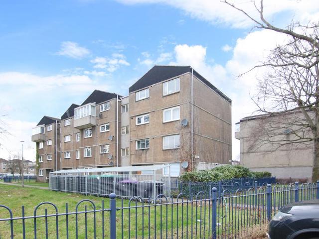 2 bedroom flat for sale