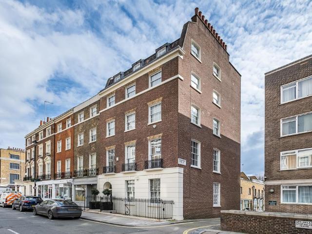 2 bedroom flat for sale