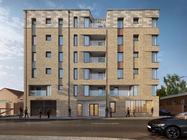 2 bedroom flat for sale
