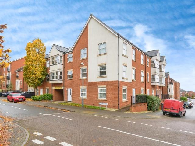 2 bedroom flat for sale