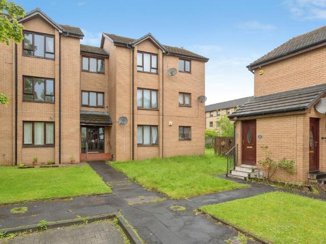 2 bedroom flat for sale