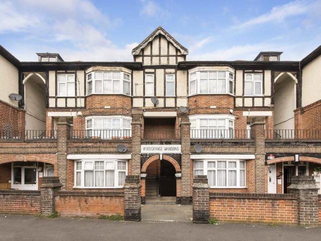 2 bedroom flat for sale