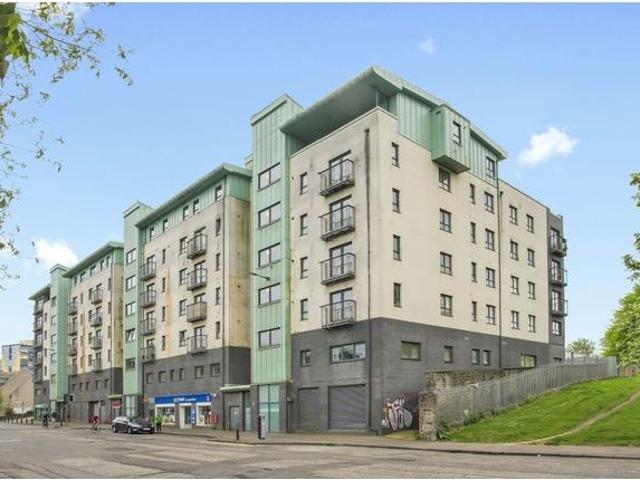 2 bedroom flat for sale, 4/4 Lindsay Road, Leith, Edinburgh, E.